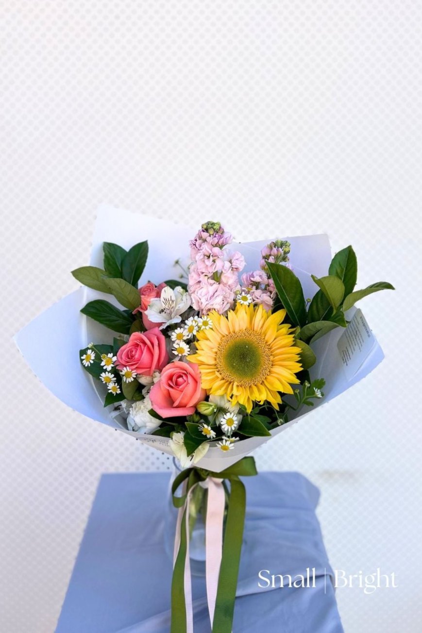Signature Garden Bouquet – Little Triffids Flowers